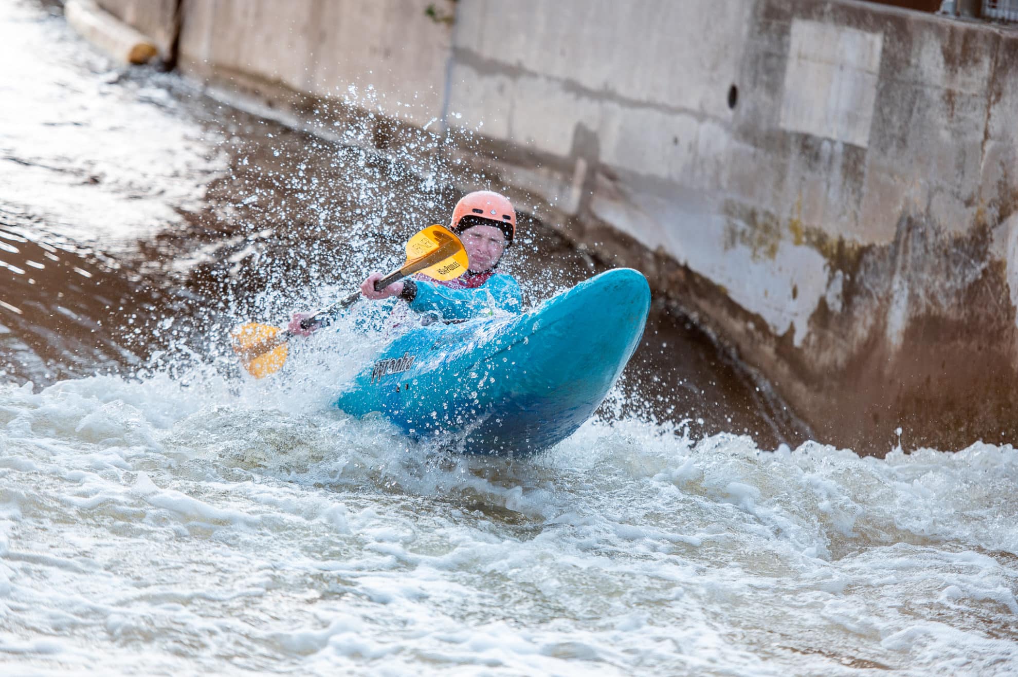 The benefits of buying a playboat - Del Likes Kayaking