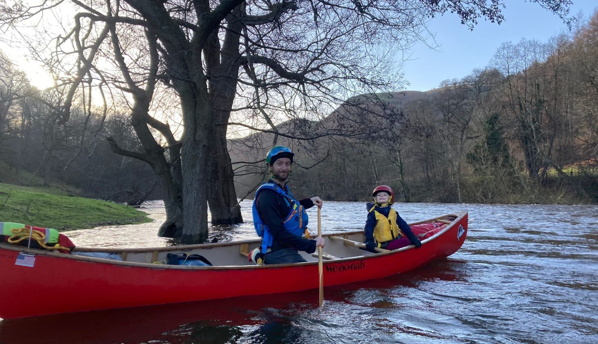 Kid-Friendly Kayaking: 6 Expert Tips for Introducing Children to ...